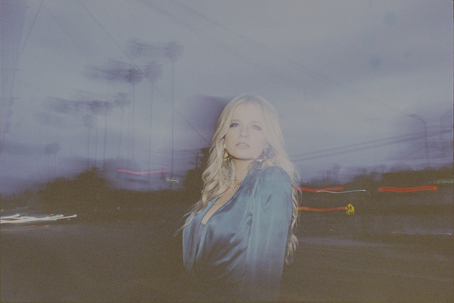 LA-Based Singer-Songwriter, Izza Releases New Single - LIVID